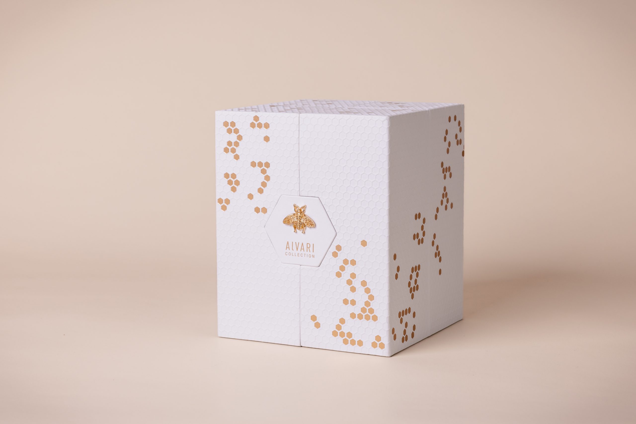 Hunter Luxury sets fragrance sector buzzing with newly expanded Alvari ...